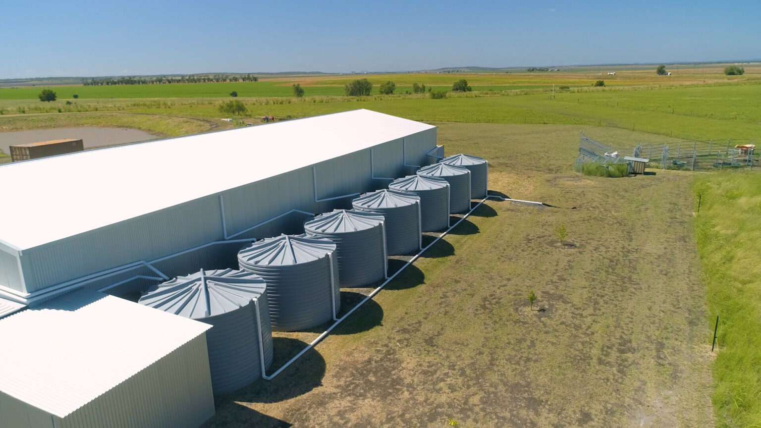 Water Tanks Gold Coast | Clark Tanks Poly Water Tanks